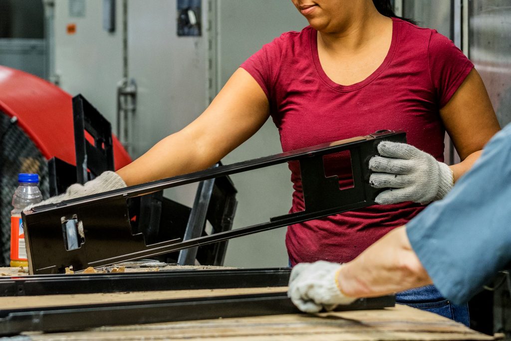 Composite Manufacturing | Injection Molding | Custom Molding